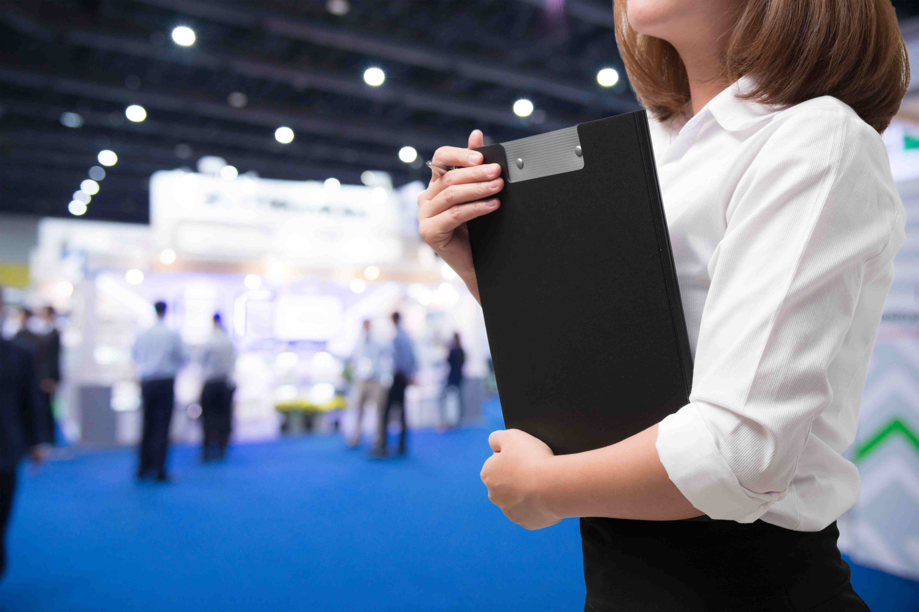 Stand sur mesure : 3 conseils pour choisir votre standiste